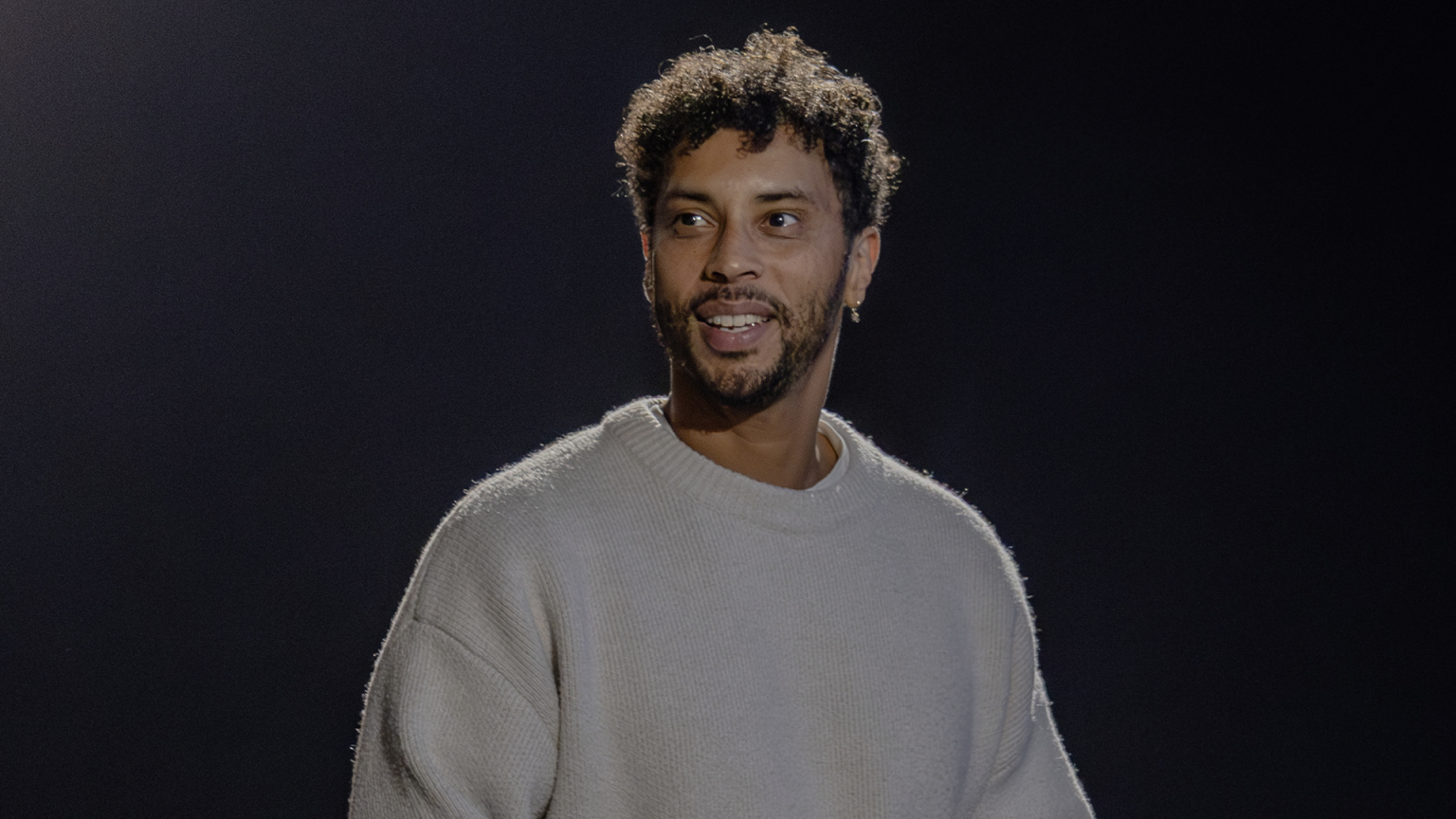 Danyl, un artiste entre deux rives, entre deux mondes - Le Radar Lyonnais